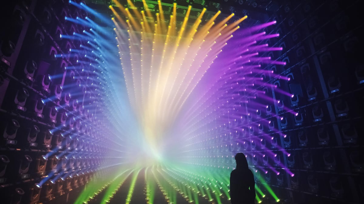 Aurora Circle | teamLab